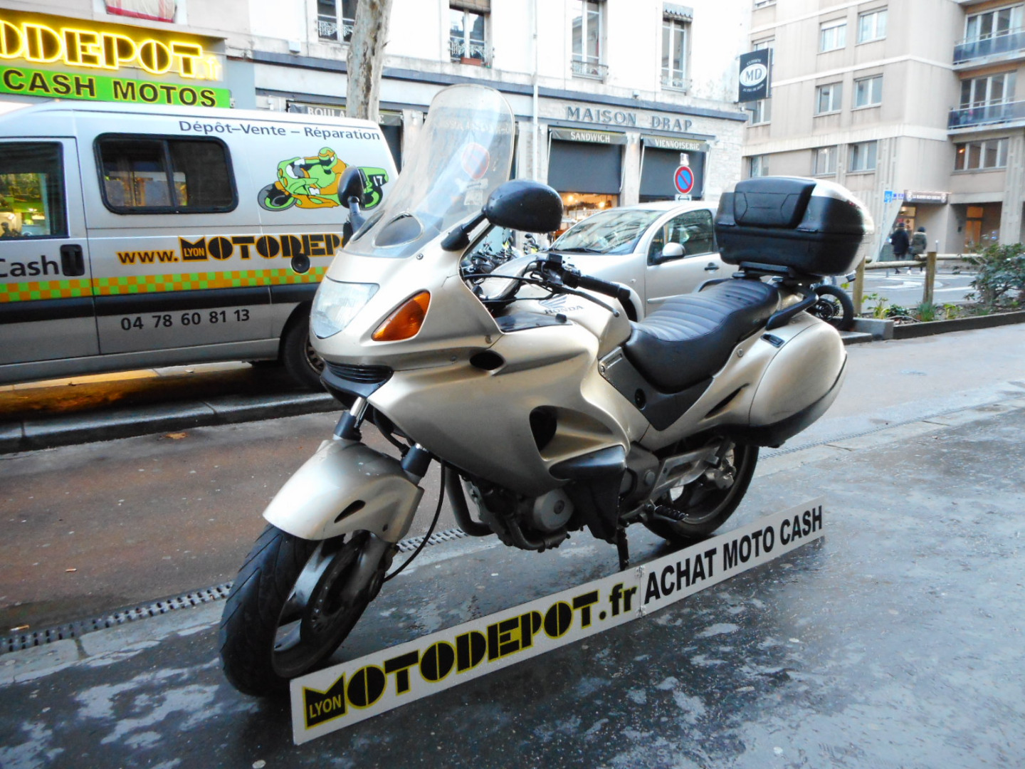 Moto depot : Motos d’occasion de 501 a 650 cc honda, DEAUVILLE 650 ...
